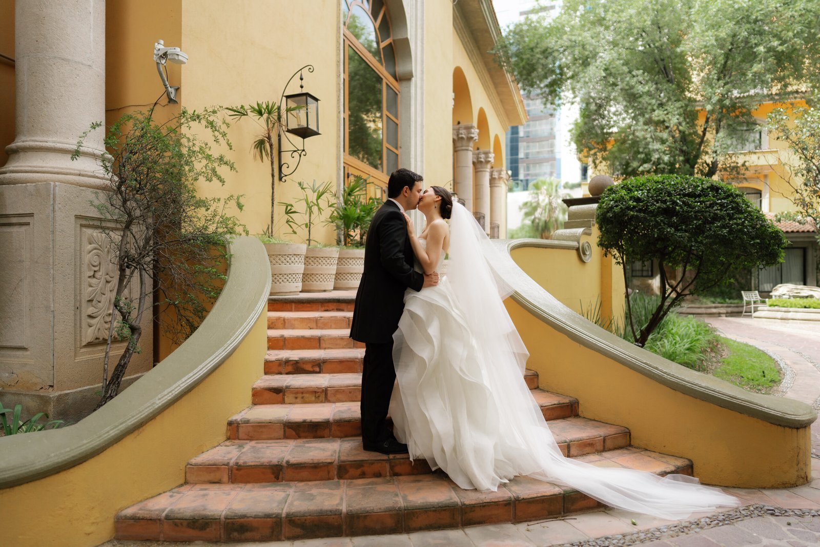 Sofia + Gabriel Boda en Quinta Real Monterrey Wedding Film Photography ...